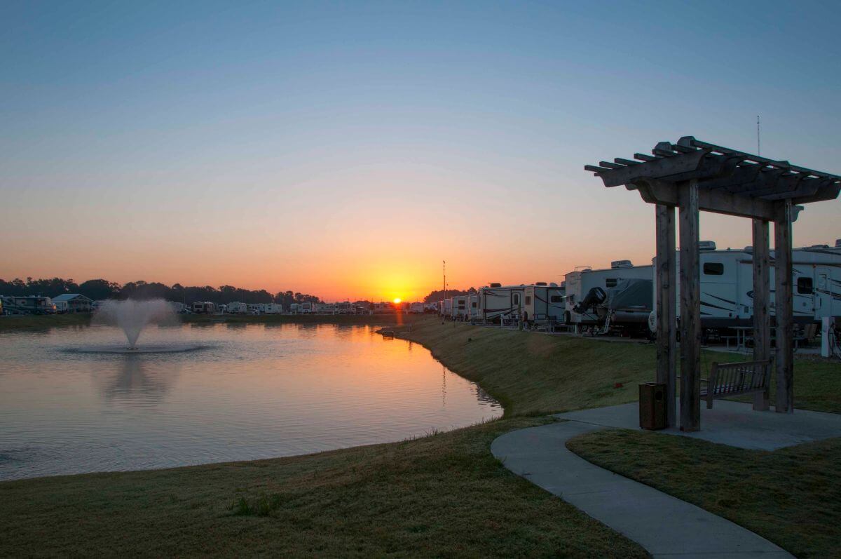 Fallbrook RV Resort | Long Term RV Park Northwest Houston Texas