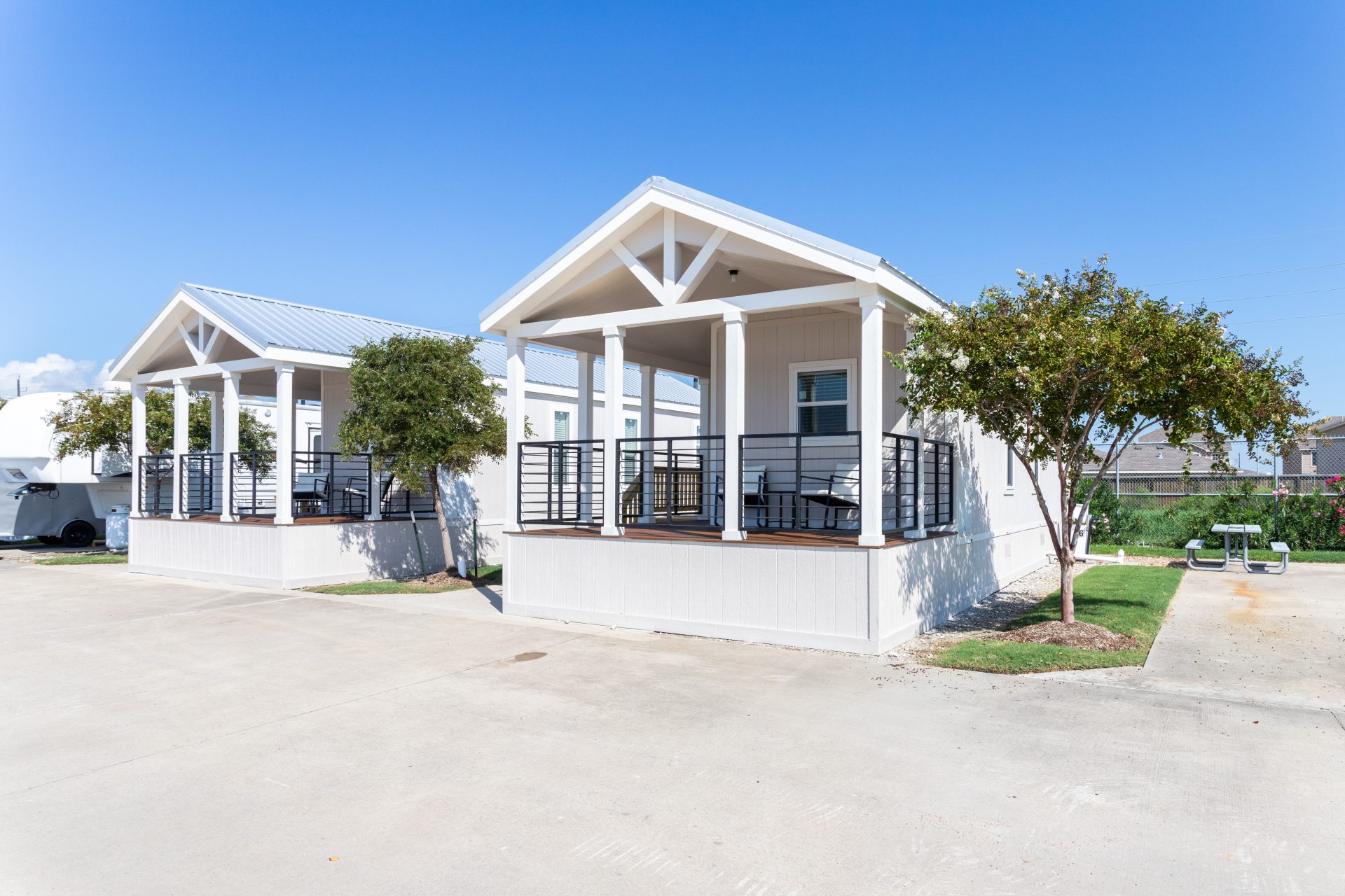 Mont Belvieu RV Resort | Long Term RV Park East Houston Texas