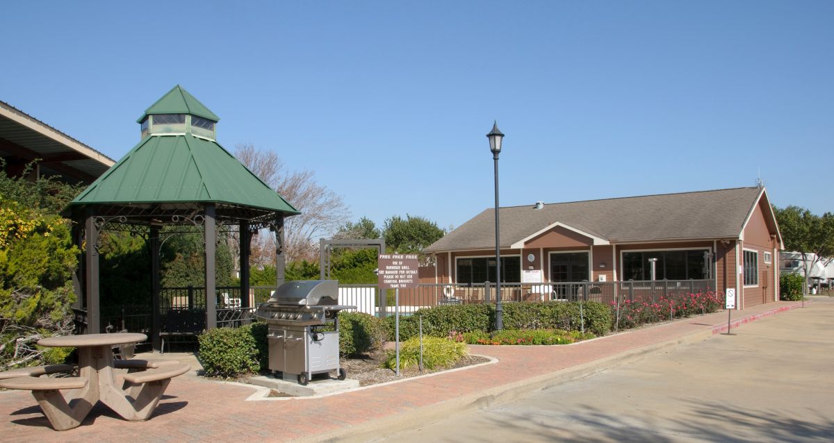 AllStar RV Resort | Long Term RV Park Southwest Houston Texas