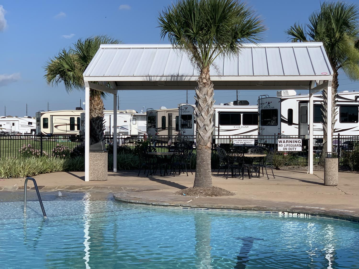 Mont Belvieu RV Resort | Long Term RV Park East Houston Texas