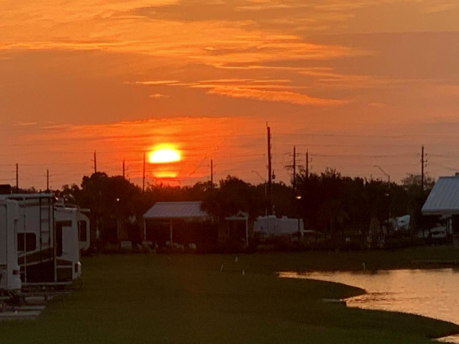 Mont Belvieu RV Resort | Long Term RV Park East Houston Texas